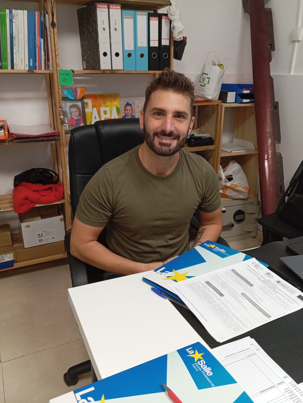 Daniel Pozo, responsable de INSTALACIONES ELÉCTRICAS M2, empresa ...
